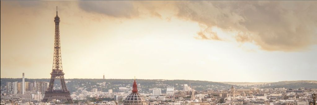 Right Bank vs Left Bank: Which Side of Paris Should You Choose?